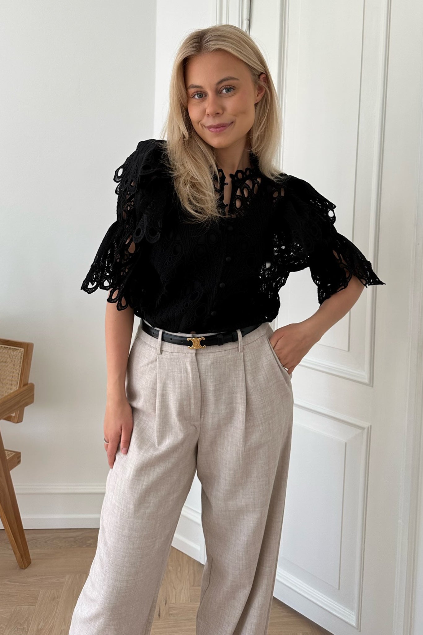 EstherIC Shirt - Black Embroidery – dk.byic.com