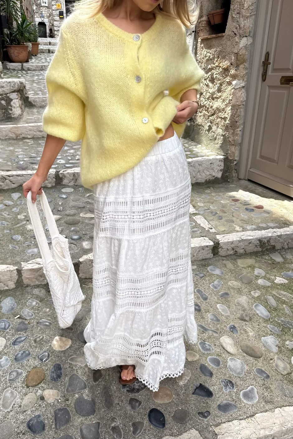 BYIC | Shop et elegant og tidsløst design → BYIC