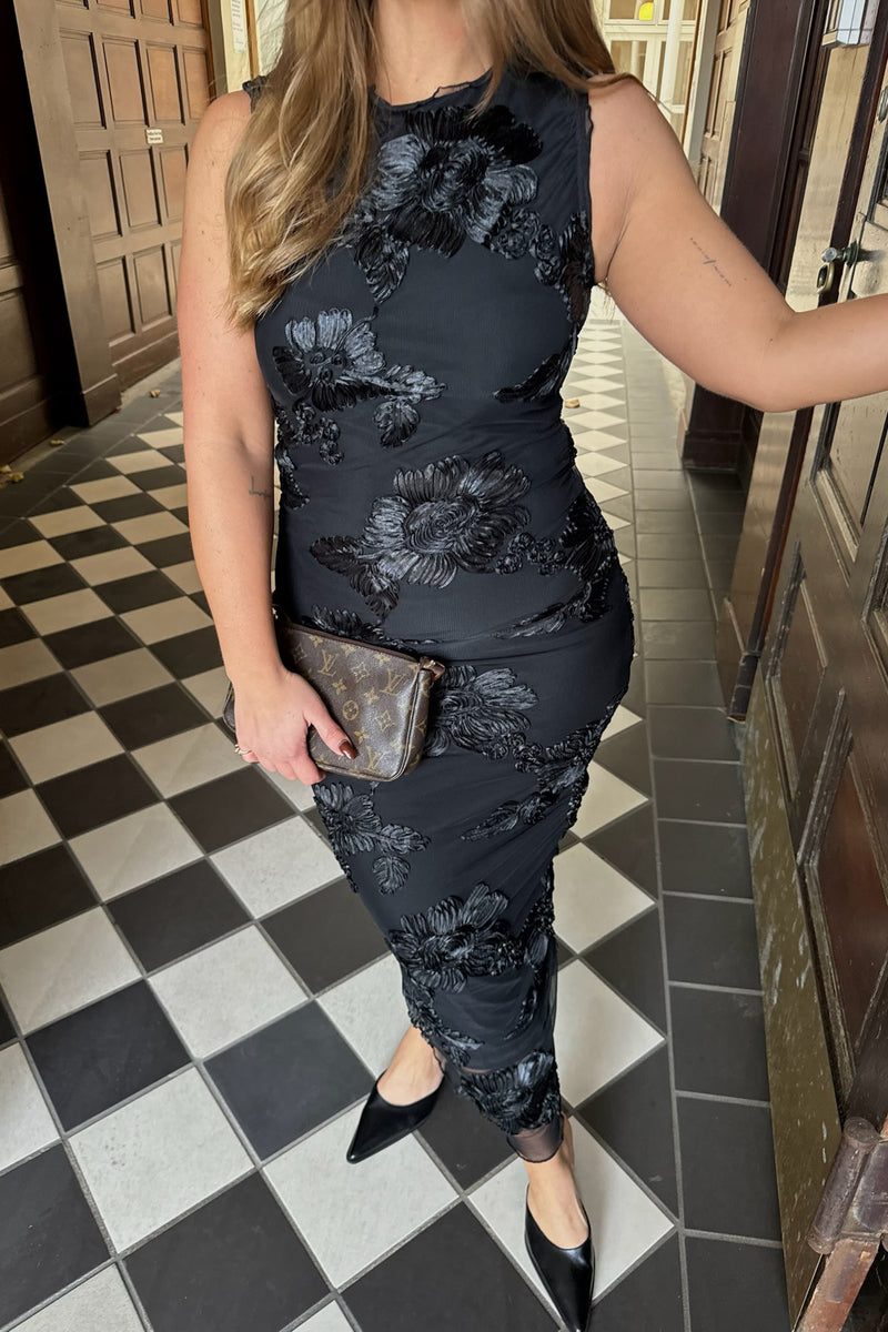 MiraIC Mesh Kjole - Sort Blomst